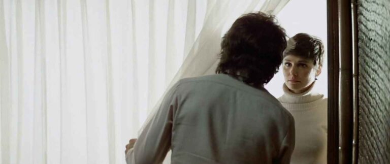 What Is Asymmetrical Balance in Art & Film? An Illustrated Guide - FilmDaft