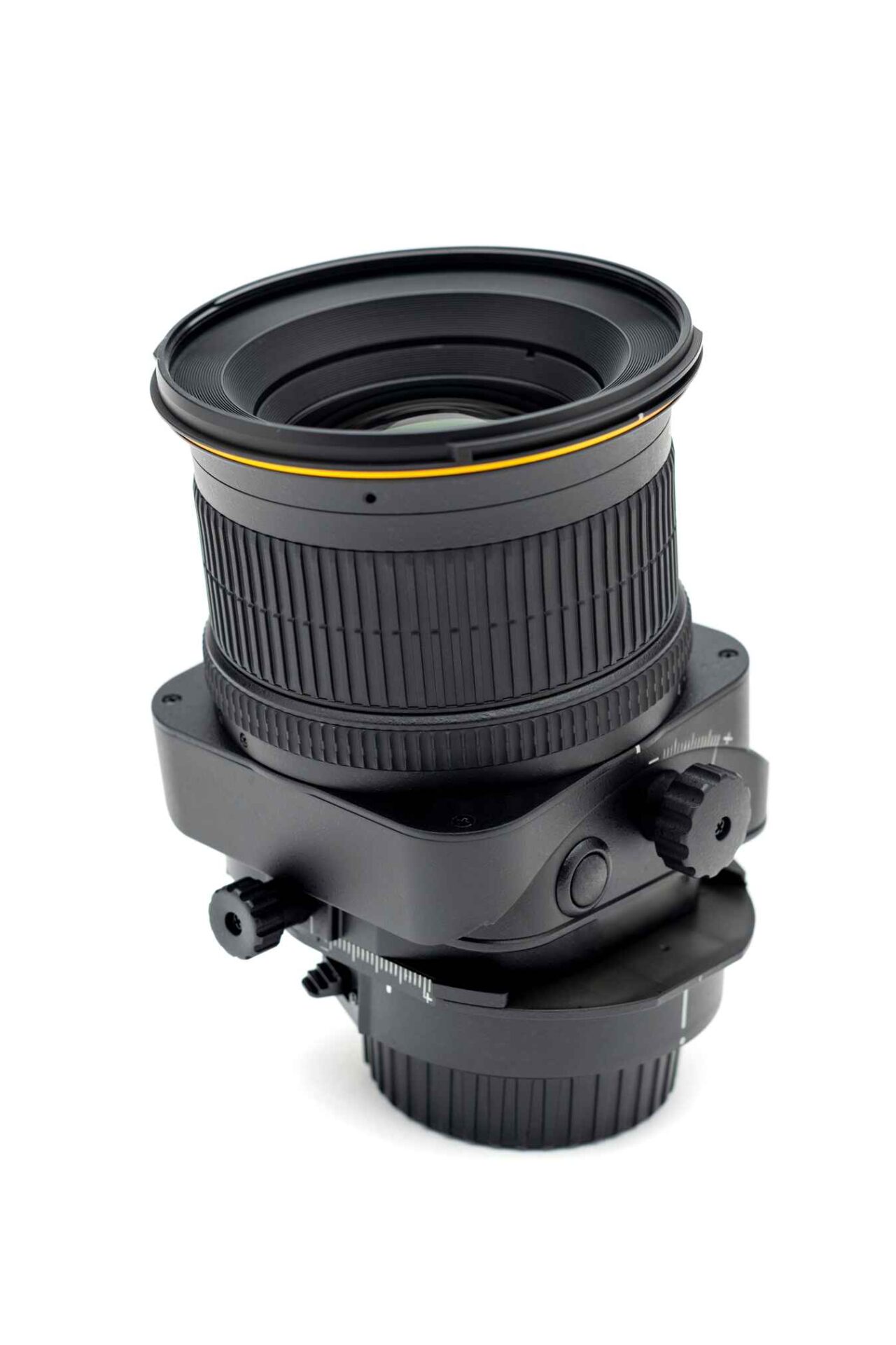 What Is a Tilt-Shift Lens? Definition, Effects & Uses - FilmDaft