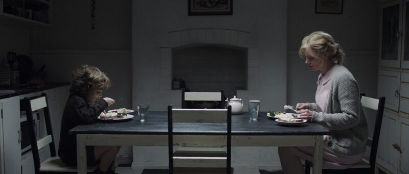 What Is Negative Space in Film? Definition & Visual Examples - FilmDaft