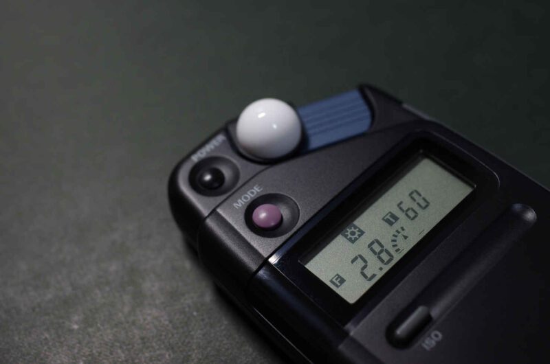 What Is a Light Meter? Definition and How to Use It - FilmDaft